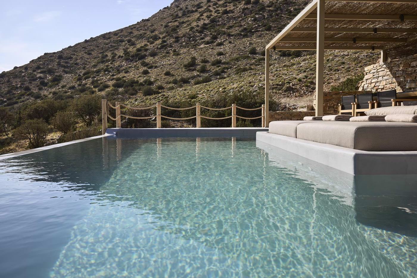 Superior Suites with Sea View & Private Pool - Sifnos Lounge Villas